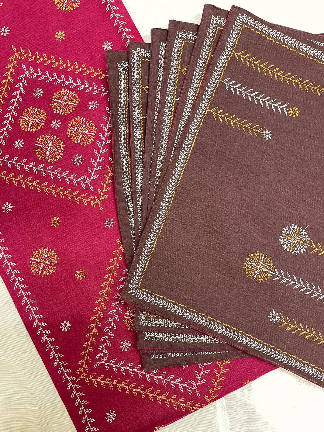 Table Runners and Sets – Kasuti Kavana